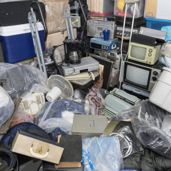 Compulsive Shopping & Hoarding Disorder Treatment | Psych Choices